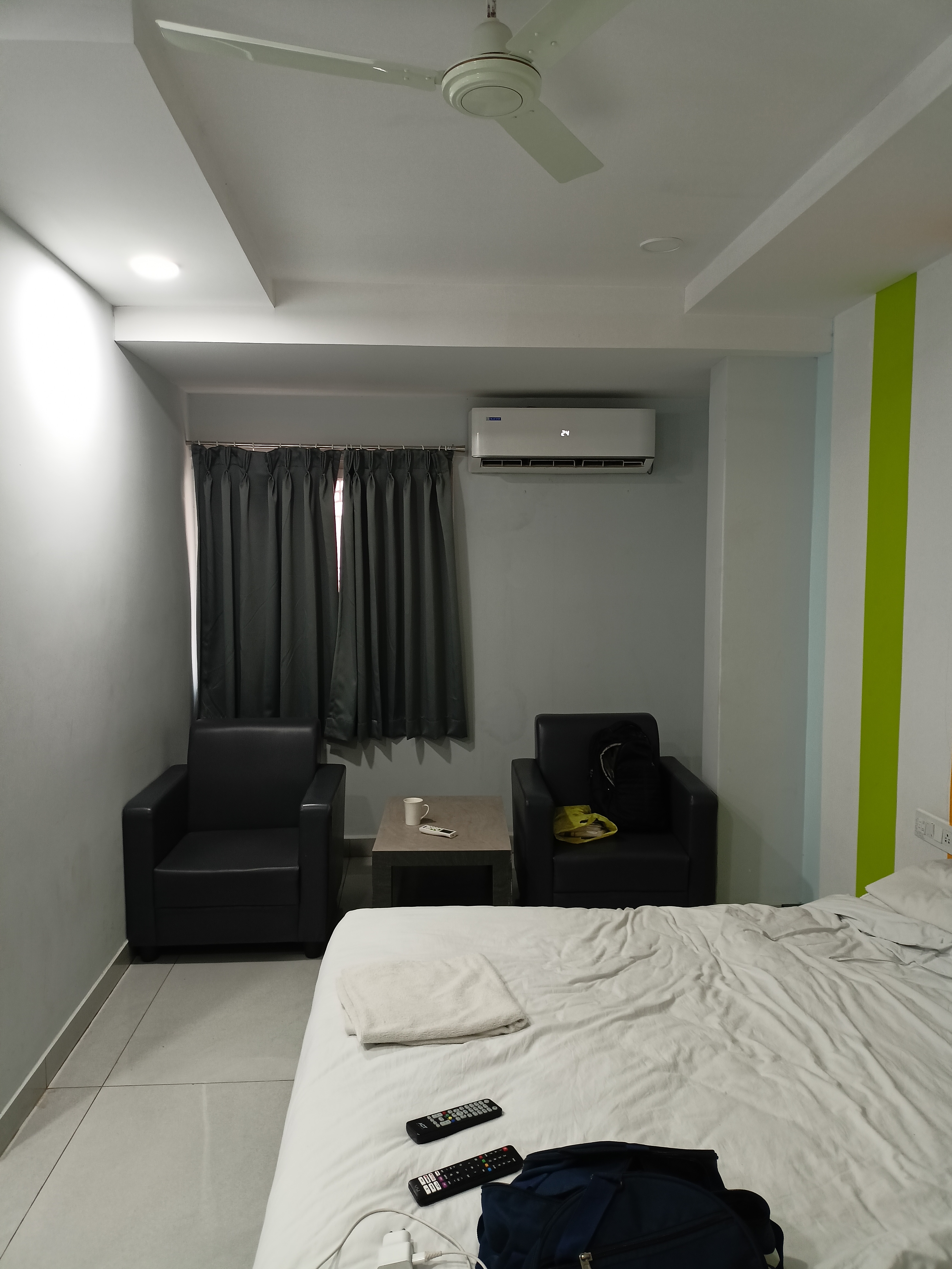 HOTEL BLUE MOON 𝗕𝗢𝗢𝗞 Nellore Hotel 𝘄𝗶𝘁𝗵 ₹𝟬 𝗣𝗔𝗬𝗠𝗘𝗡𝗧