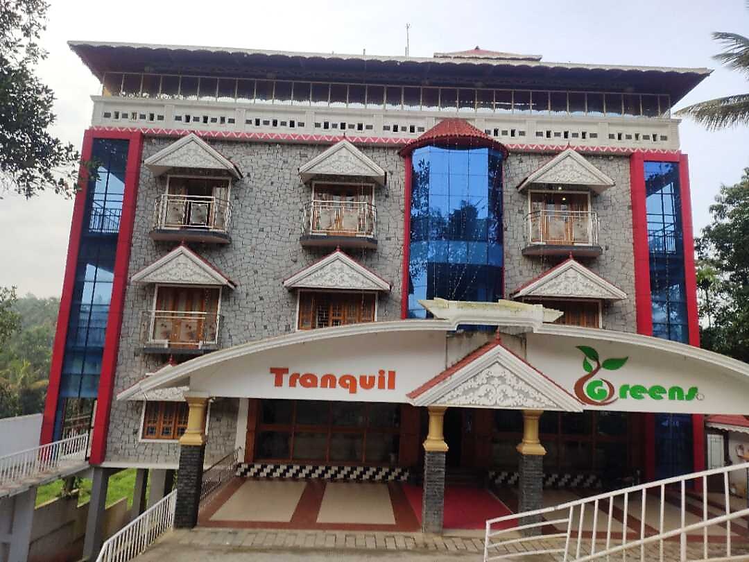 Tranquil Greens Thekkady 𝗕𝗢𝗢𝗞 Kattappana Resort 𝘄𝗶𝘁𝗵 𝗙𝗥𝗘𝗘 𝗖𝗮𝗻𝗰𝗲𝗹𝗹𝗮𝘁𝗶𝗼𝗻