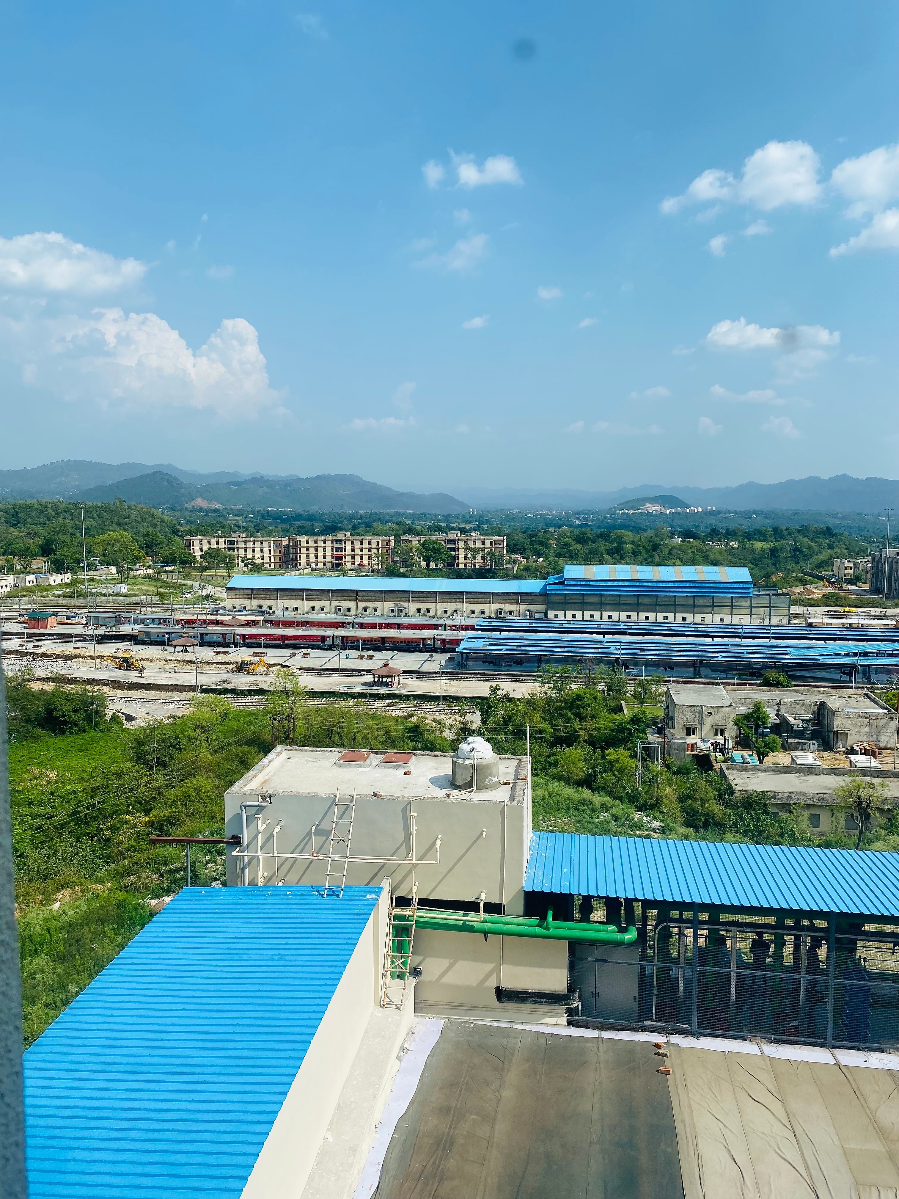 Holiday Inn Katra Vaishno Devi 𝗕𝗢𝗢𝗞 Katra Hotel 𝘄𝗶𝘁𝗵 𝗙𝗥𝗘𝗘 𝗖𝗮𝗻𝗰𝗲𝗹𝗹𝗮𝘁𝗶𝗼𝗻