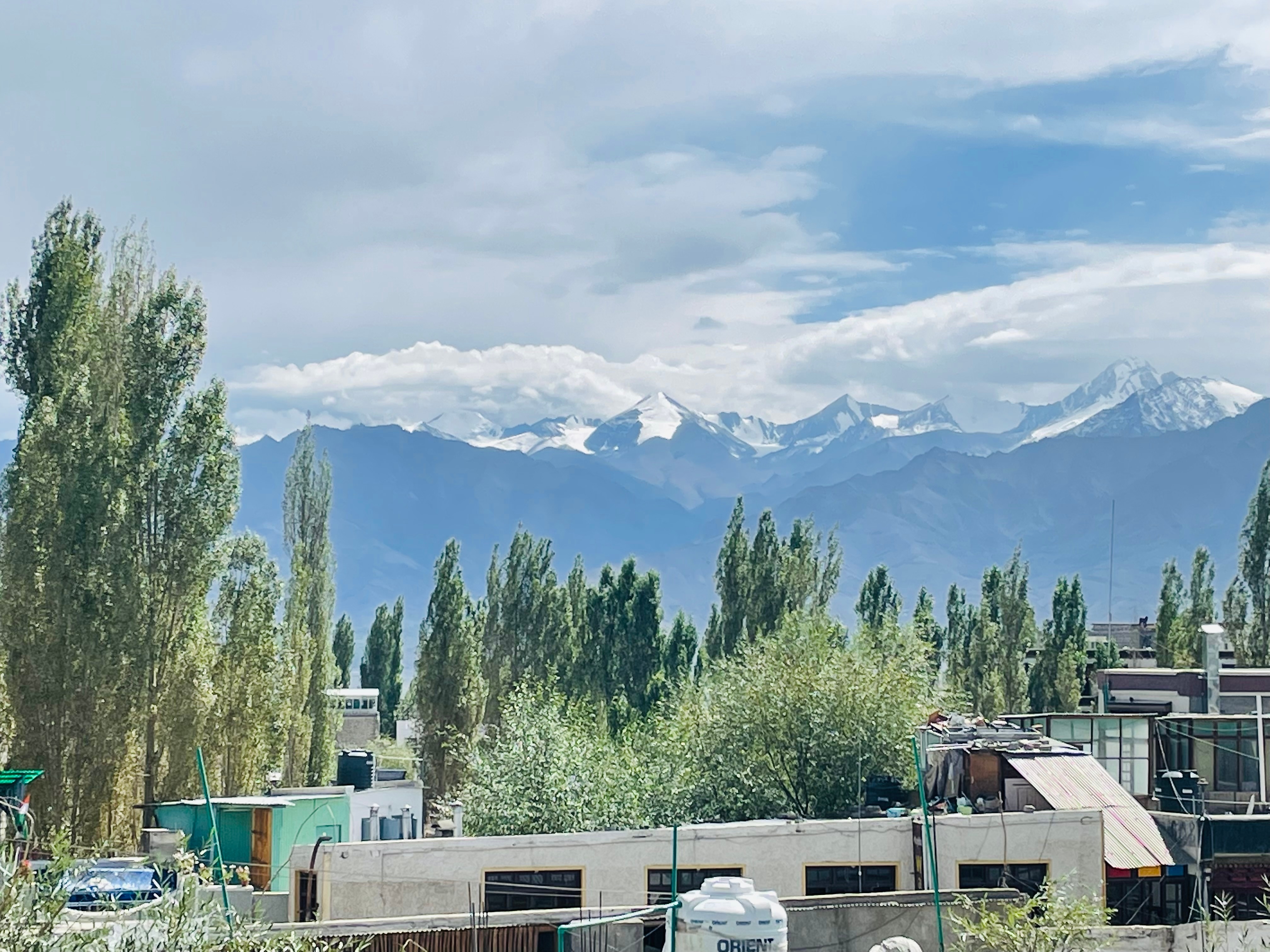Hotel Amanthi Ladakh 𝗕𝗢𝗢𝗞 Leh Hotel 𝘄𝗶𝘁𝗵 ₹𝟬 𝗣𝗔𝗬𝗠𝗘𝗡𝗧