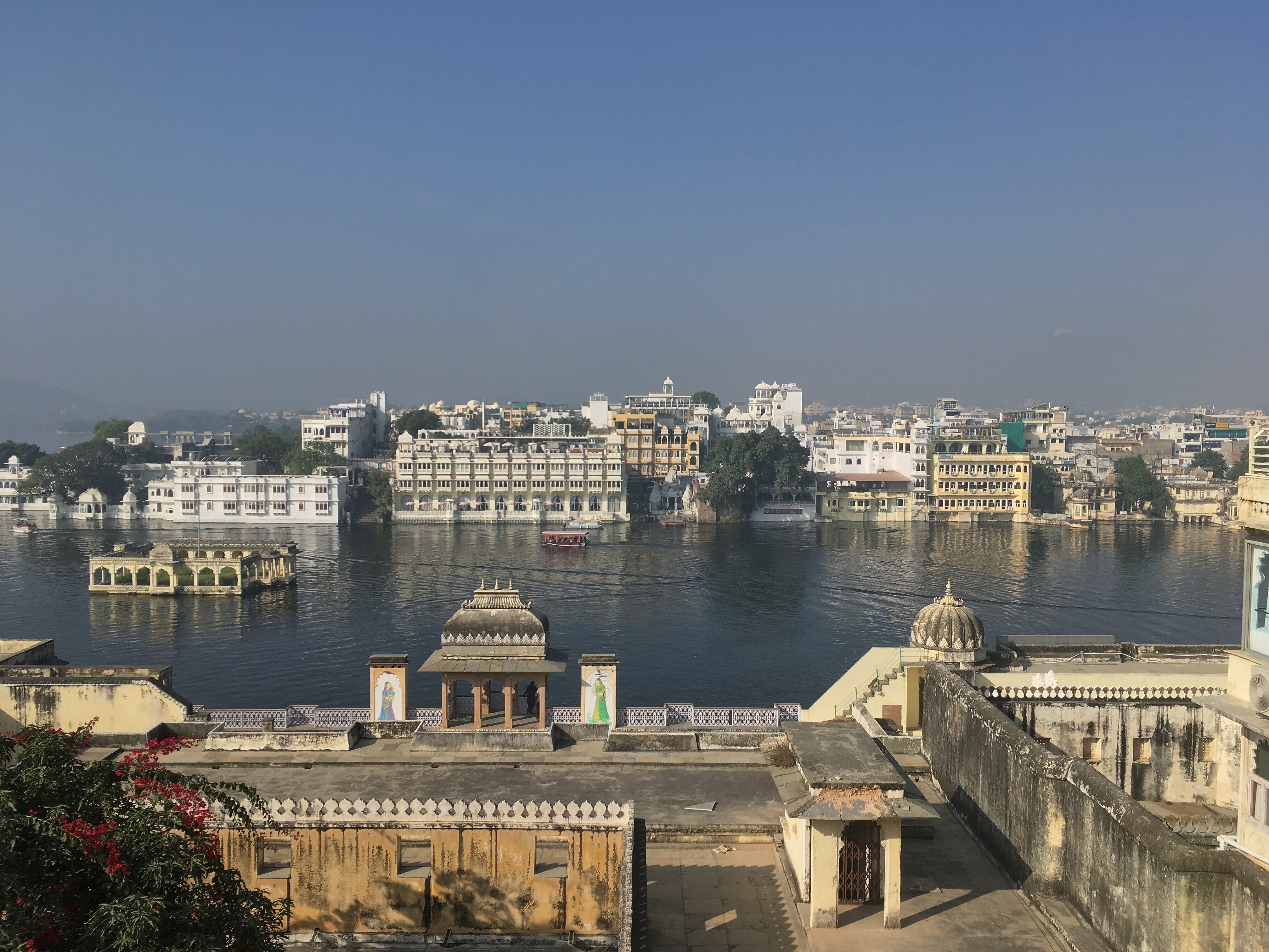 Mewar Haveli at Lake Pichola 𝗕𝗢𝗢𝗞 Udaipur Hotel 𝘄𝗶𝘁𝗵 𝗙𝗥𝗘𝗘 𝗖𝗮𝗻𝗰𝗲𝗹𝗹𝗮𝘁𝗶𝗼𝗻