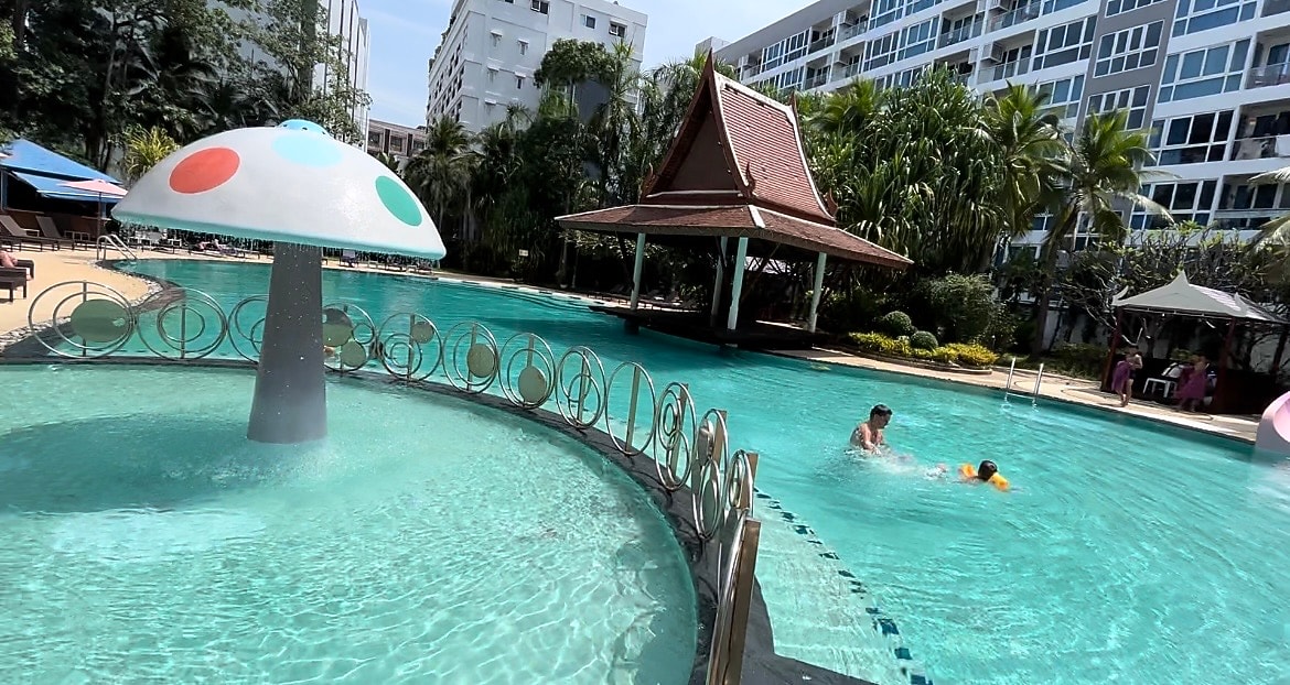 Heeton Concept Hotel Pattaya by Compass Hospitality 𝗕𝗢𝗢𝗞 Pattaya Hotel ...