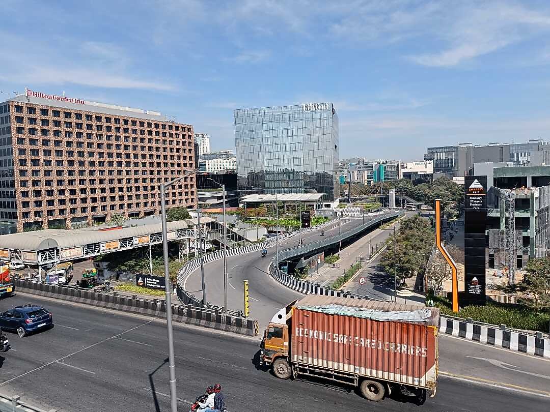 Easternwoods Hotel 𝗕𝗢𝗢𝗞 Bangalore Hotel 𝘄𝗶𝘁𝗵 𝗙𝗥𝗘𝗘 𝗖𝗮𝗻𝗰𝗲𝗹𝗹𝗮𝘁𝗶𝗼𝗻