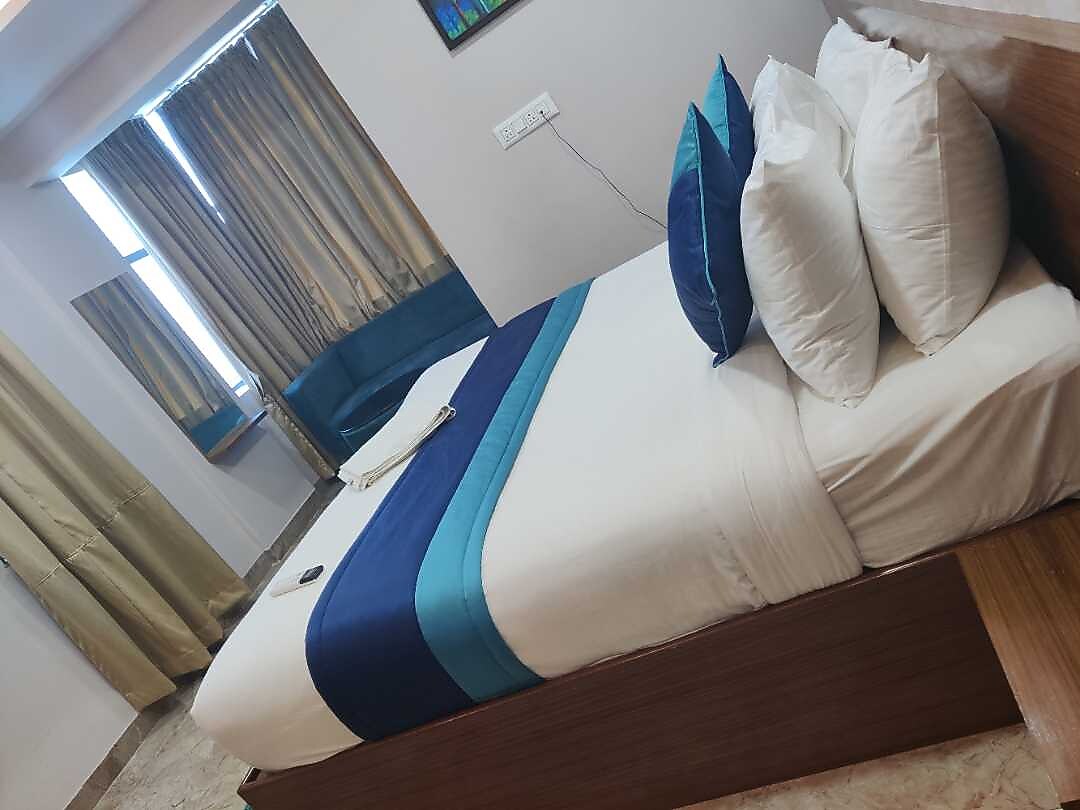 Photos of Royal Ace Stopover - Hotel in Bangalore