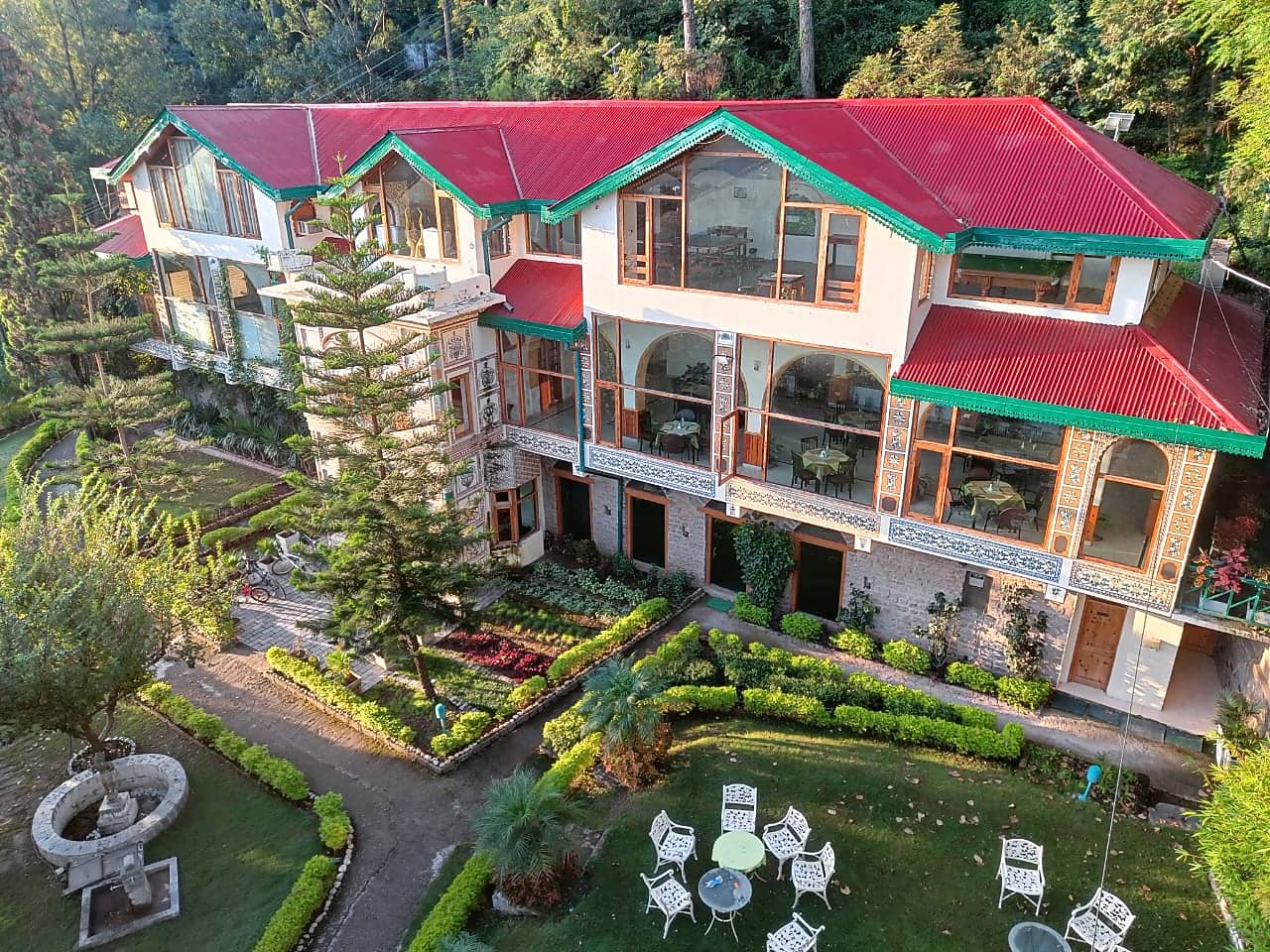 Koshaa By Embrace Hotels : Kuthar Fort Kasauli 𝗕𝗢𝗢𝗞 Kasauli Resort 𝘄𝗶𝘁𝗵 ...