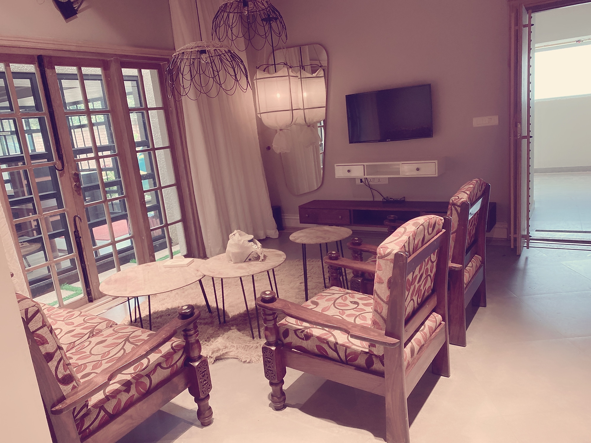 Meraki Maison | Rooms in a Villa 𝗕𝗢𝗢𝗞 Ooty Villa 𝘄𝗶𝘁𝗵 𝗙𝗥𝗘𝗘 𝗖𝗮𝗻𝗰𝗲𝗹𝗹𝗮𝘁𝗶𝗼𝗻