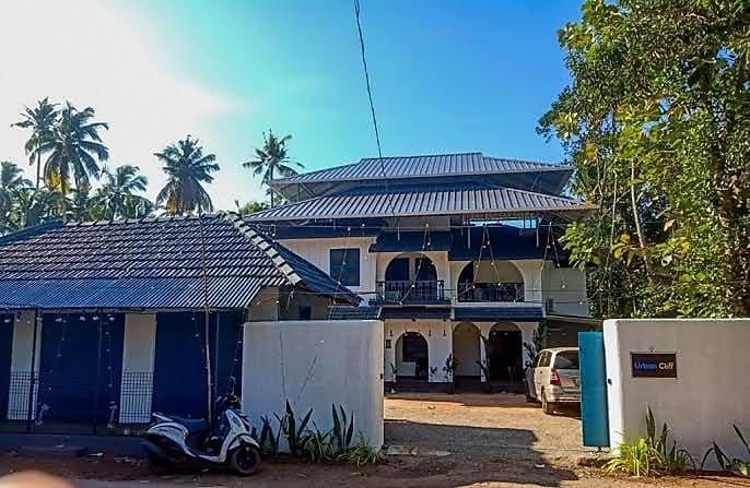 URBAN CLIFF RESORT 𝗕𝗢𝗢𝗞 Varkala Homestay 𝘄𝗶𝘁𝗵 ₹𝟬 𝗣𝗔𝗬𝗠𝗘𝗡𝗧
