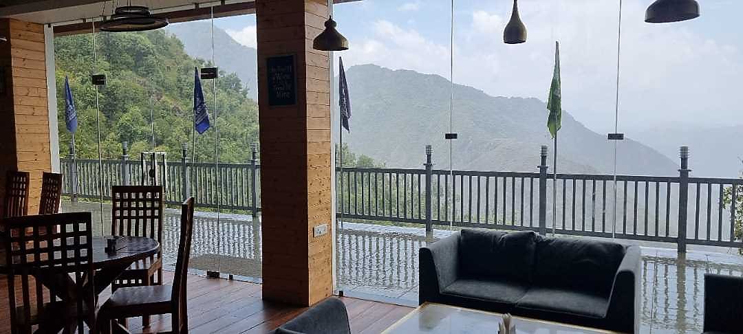 MV Acosta by Lawrence Hotels 𝗕𝗢𝗢𝗞 Mussoorie Hotel 𝘄𝗶𝘁𝗵 ₹𝟬 𝗣𝗔𝗬𝗠𝗘𝗡𝗧