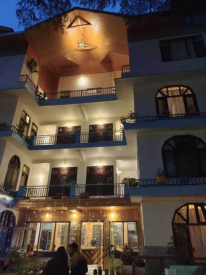 Photos of Hotel Snow View - Hotel in Manali