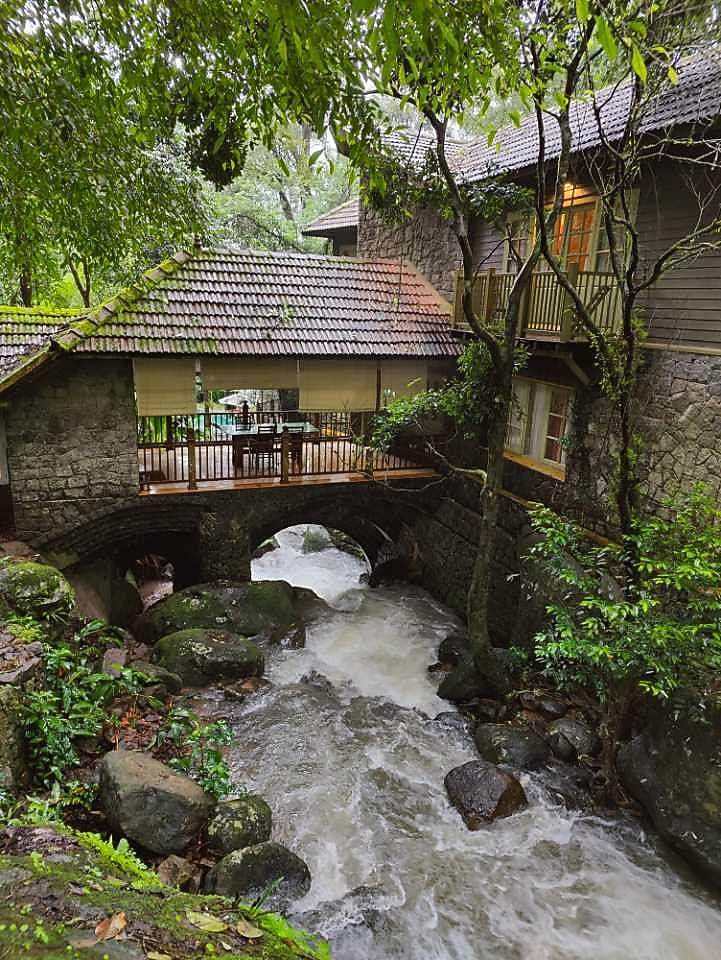 Mystic Mayapott | Kattappana Resort BOOK @ ₹1