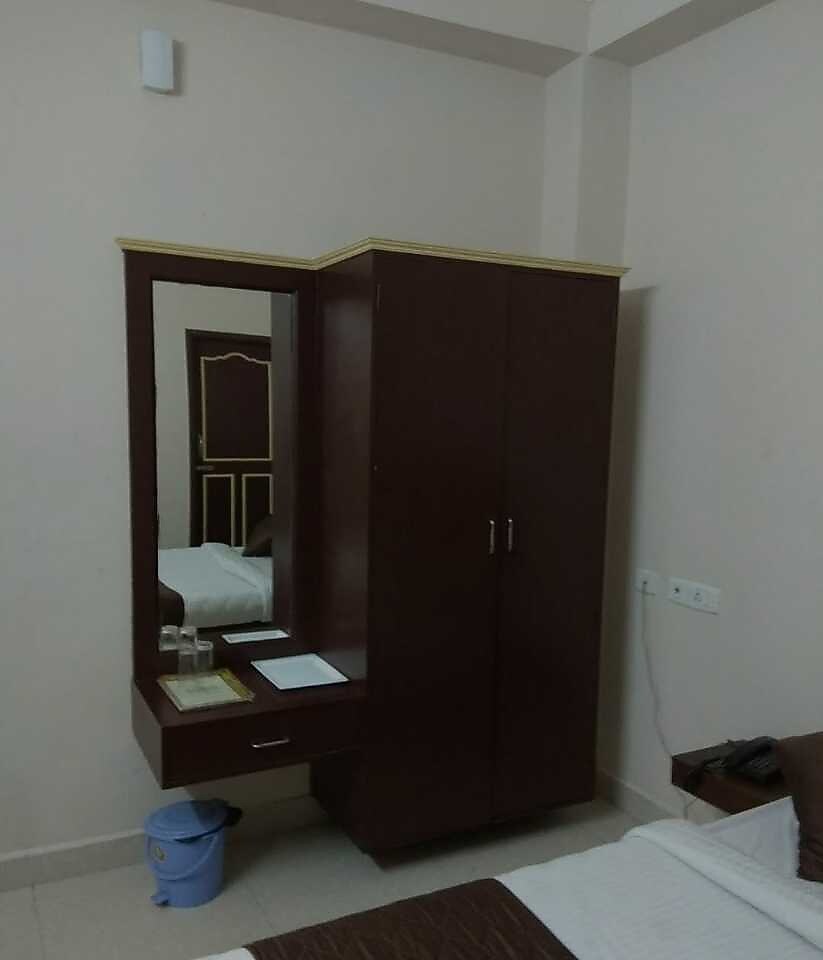 HOTEL SUBADEV Best Rates on Pondicherry Hotel Deals, Reviews & Photos