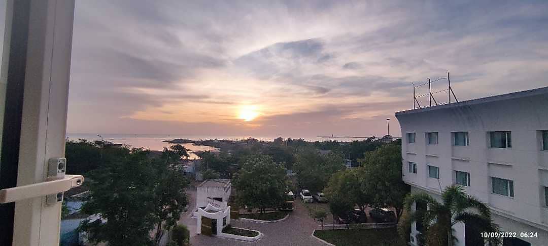 SRM Hotel | Tuticorin Hotel BOOK @ ₹1