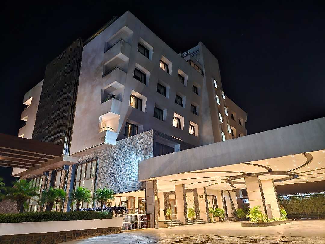 Reviews of Sunotel - Hotel in Saputara