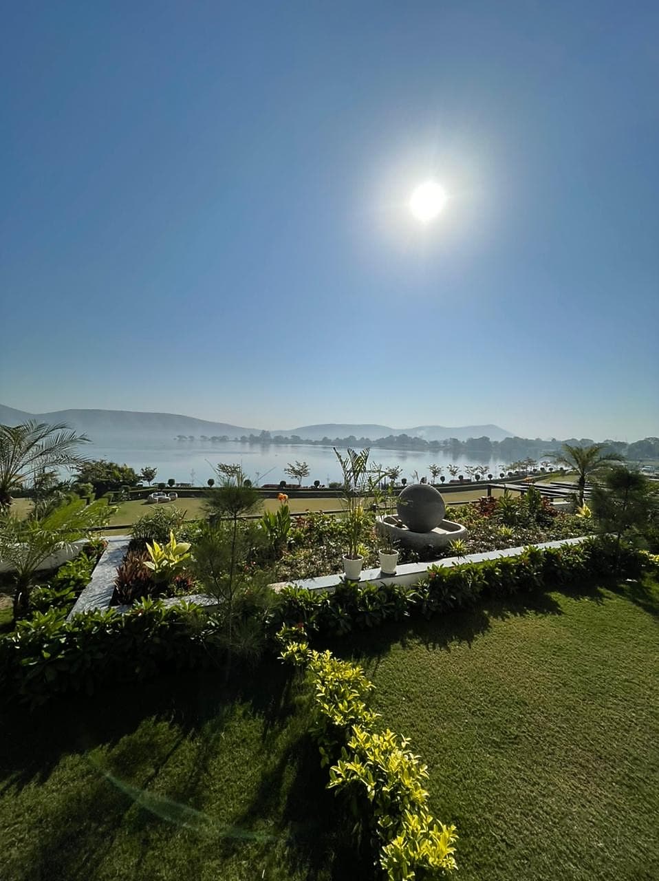 ZANA Lake Resort Udaipur 𝗕𝗢𝗢𝗞 Udaipur Hotel 𝘄𝗶𝘁𝗵 ₹𝟬 𝗣𝗔𝗬𝗠𝗘𝗡𝗧