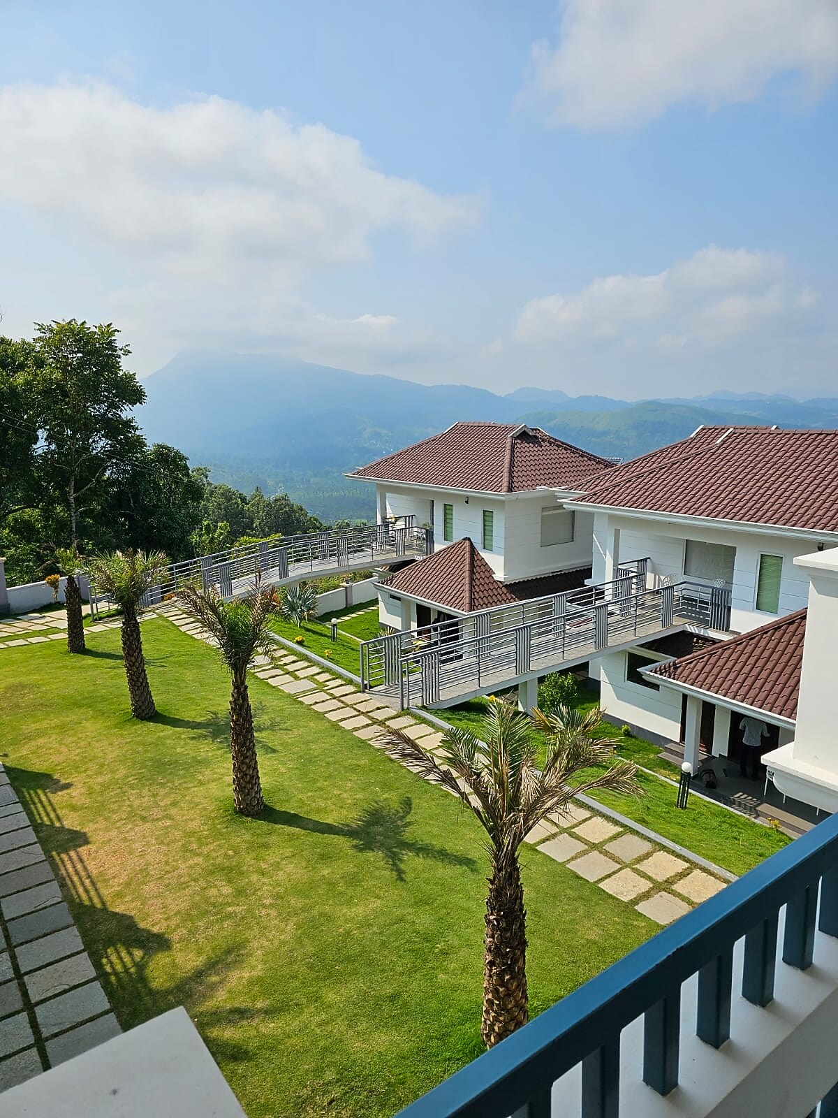 The Windy Mist Resort 𝗕𝗢𝗢𝗞 Munnar Resort 𝘄𝗶𝘁𝗵 ₹𝟬 𝗣𝗔𝗬𝗠𝗘𝗡𝗧