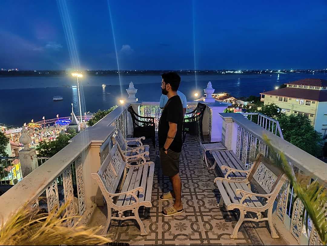 Palace On Ganges | Varanasi Hotel BOOK @ ₹1