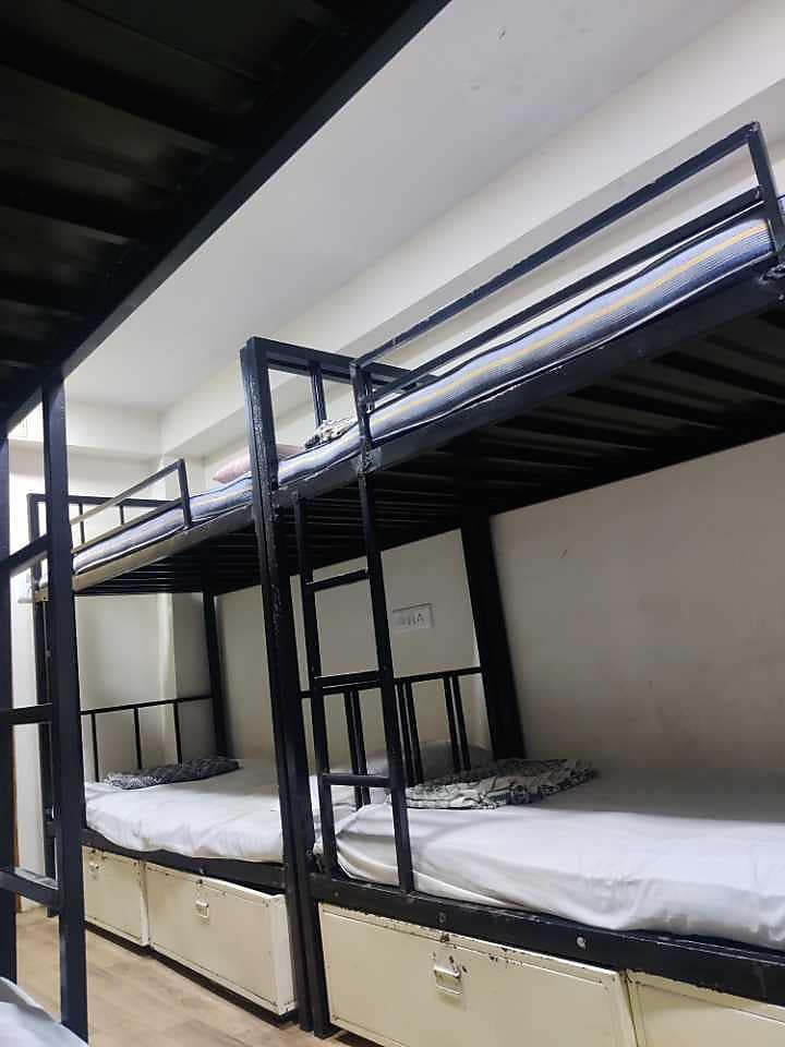 Nest Dormitory & Shared Accomodation 𝗕𝗢𝗢𝗞 Mumbai Homestay 𝘄𝗶𝘁𝗵 𝗙𝗥𝗘𝗘 ...