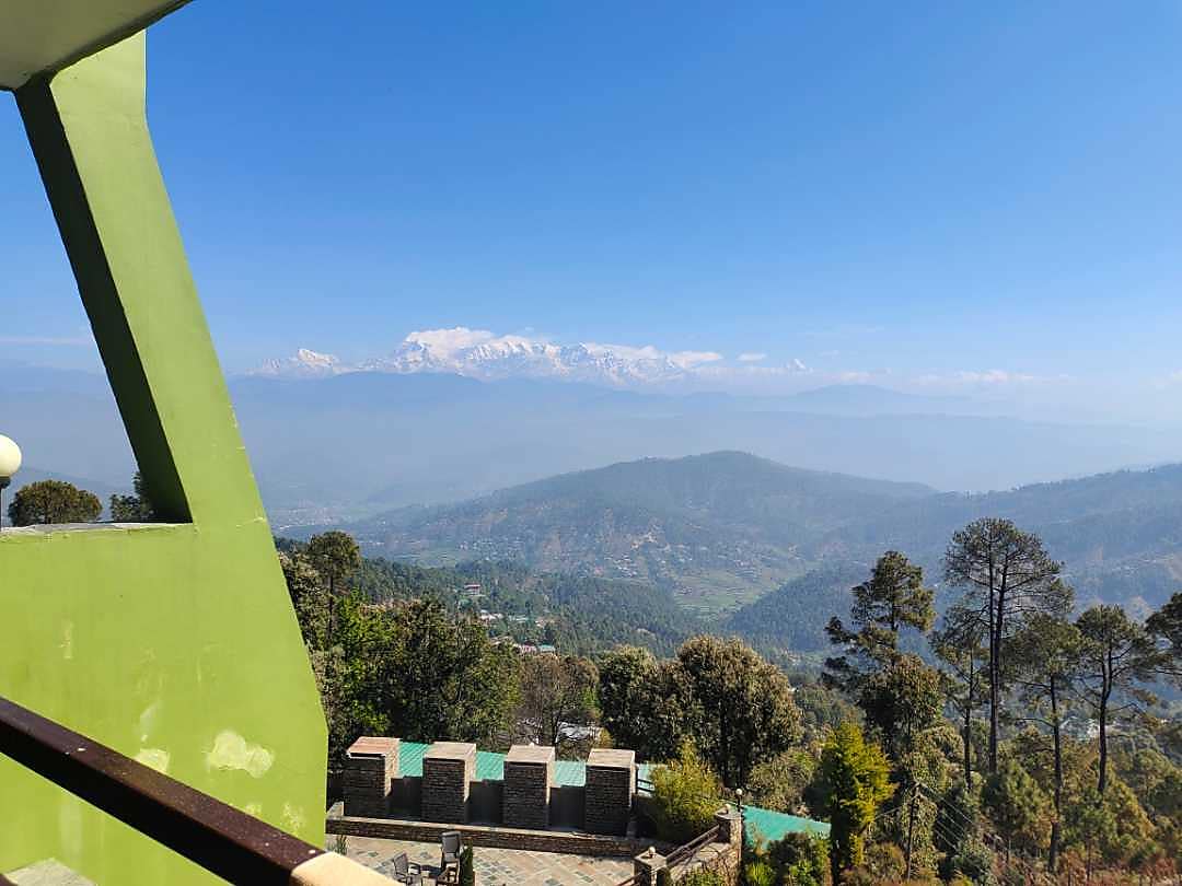 SUNITA HIMALAYAN PARADISE 𝗕𝗢𝗢𝗞 Kausani Resort 𝘄𝗶𝘁𝗵 𝗙𝗥𝗘𝗘 𝗖𝗮𝗻𝗰𝗲𝗹𝗹𝗮𝘁𝗶𝗼𝗻