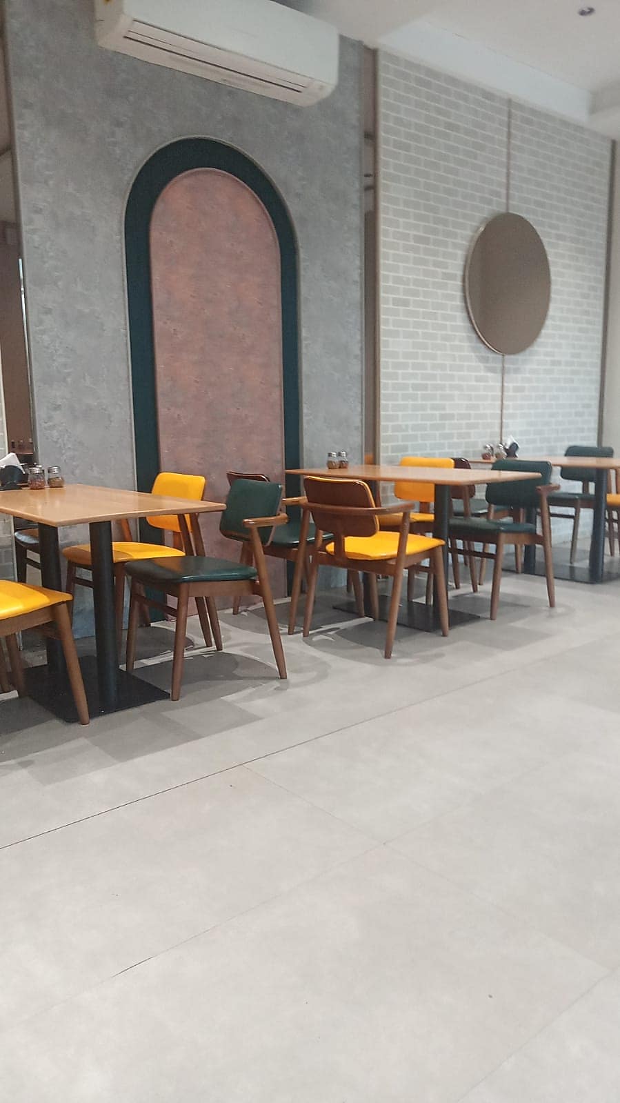 Hotel Govind Regency 𝗕𝗢𝗢𝗞 Dhule Hotel 𝘄𝗶𝘁𝗵 𝗙𝗥𝗘𝗘 𝗖𝗮𝗻𝗰𝗲𝗹𝗹𝗮𝘁𝗶𝗼𝗻