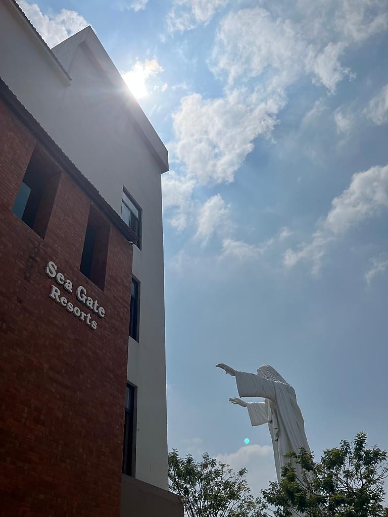 Seagate Church View Resorts 𝗕𝗢𝗢𝗞 Velankanni Resort 𝘄𝗶𝘁𝗵 ₹𝟬 𝗣𝗔𝗬𝗠𝗘𝗡𝗧