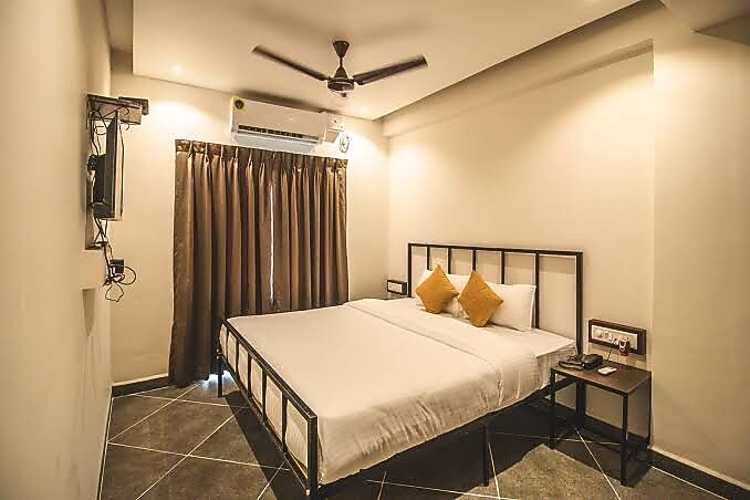 Amber Rooms 𝗕𝗢𝗢𝗞 Goa Hotel 𝘄𝗶𝘁𝗵 ₹𝟬 𝗣𝗔𝗬𝗠𝗘𝗡𝗧