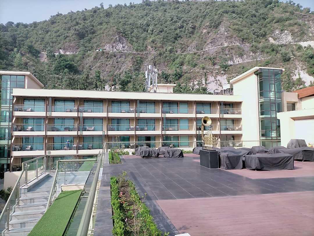 JW Marriott Mussoorie Walnut Grove 𝗕𝗢𝗢𝗞 Mussoorie Hotel 𝘄𝗶𝘁𝗵 𝗙𝗥𝗘𝗘 ...