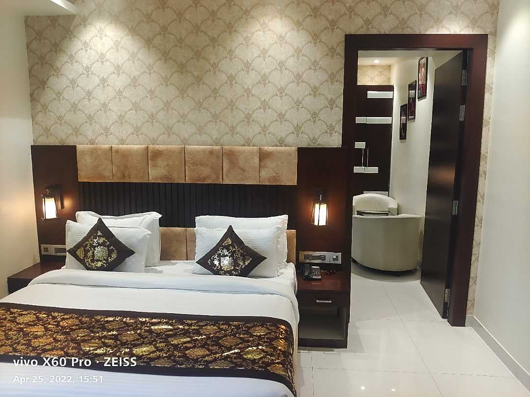 The Grand JBR Best Rates on Lucknow Hotel Deals, Reviews & Photos