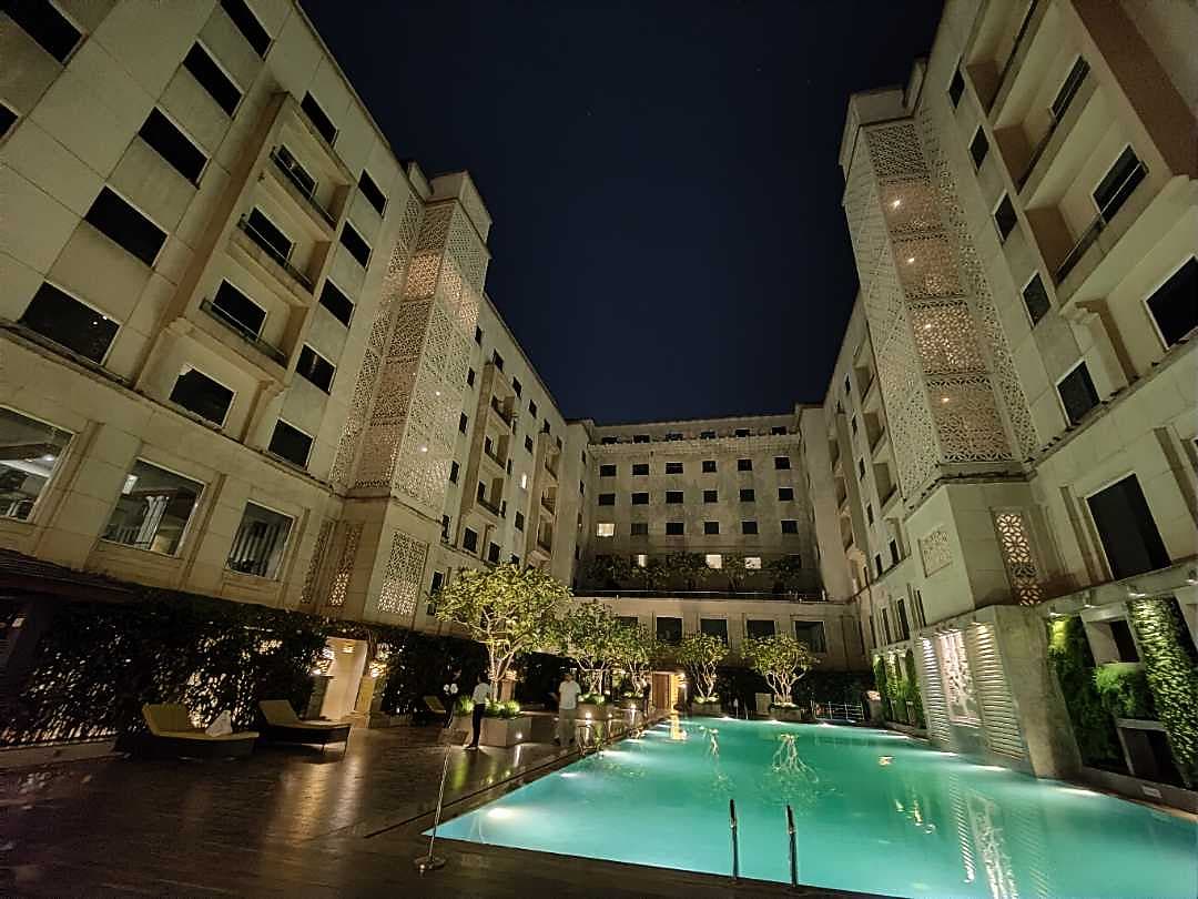 Lemon Tree Premier Delhi Airport Best Rates on Delhi Hotel Deals ...