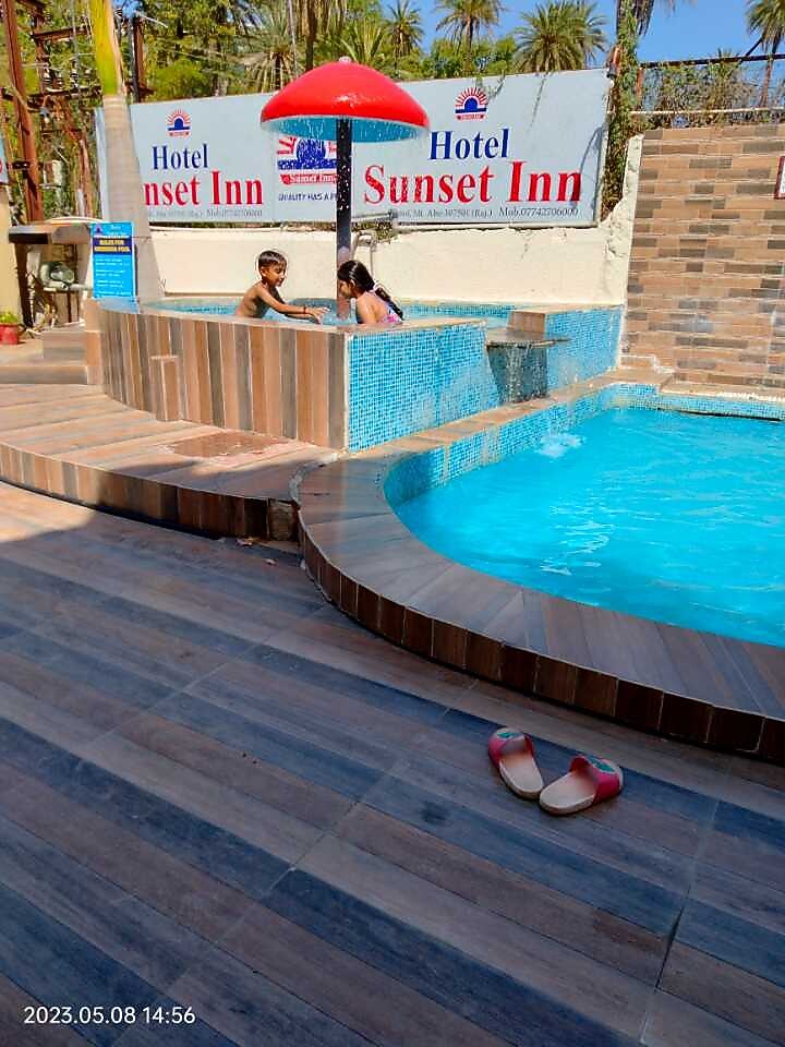 Hotel Sunset Inn Mount Abu with swimming pool 𝗕𝗢𝗢𝗞 Mount Abu Hotel 𝘄𝗶𝘁𝗵 ...