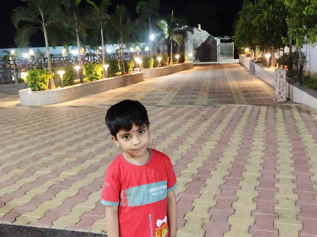 MOMENTS RESORT 𝗕𝗢𝗢𝗞 Ranchi Hotel 𝘄𝗶𝘁𝗵 ₹𝟬 𝗣𝗔𝗬𝗠𝗘𝗡𝗧