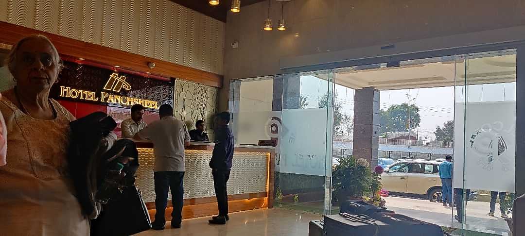 HOTEL PANCHSHEEL 𝗕𝗢𝗢𝗞 Ayodhya Hotel 𝘄𝗶𝘁𝗵 𝗙𝗥𝗘𝗘 𝗖𝗮𝗻𝗰𝗲𝗹𝗹𝗮𝘁𝗶𝗼𝗻
