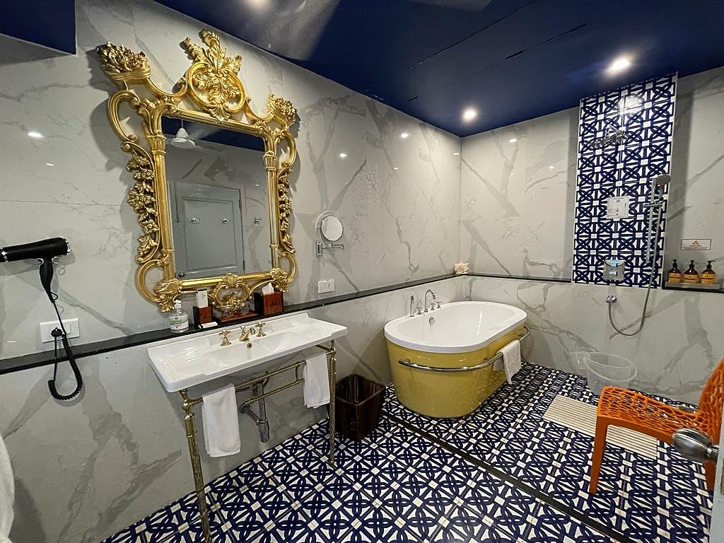 Mayfair on Sea | Goa Hotel BOOK @ ₹1