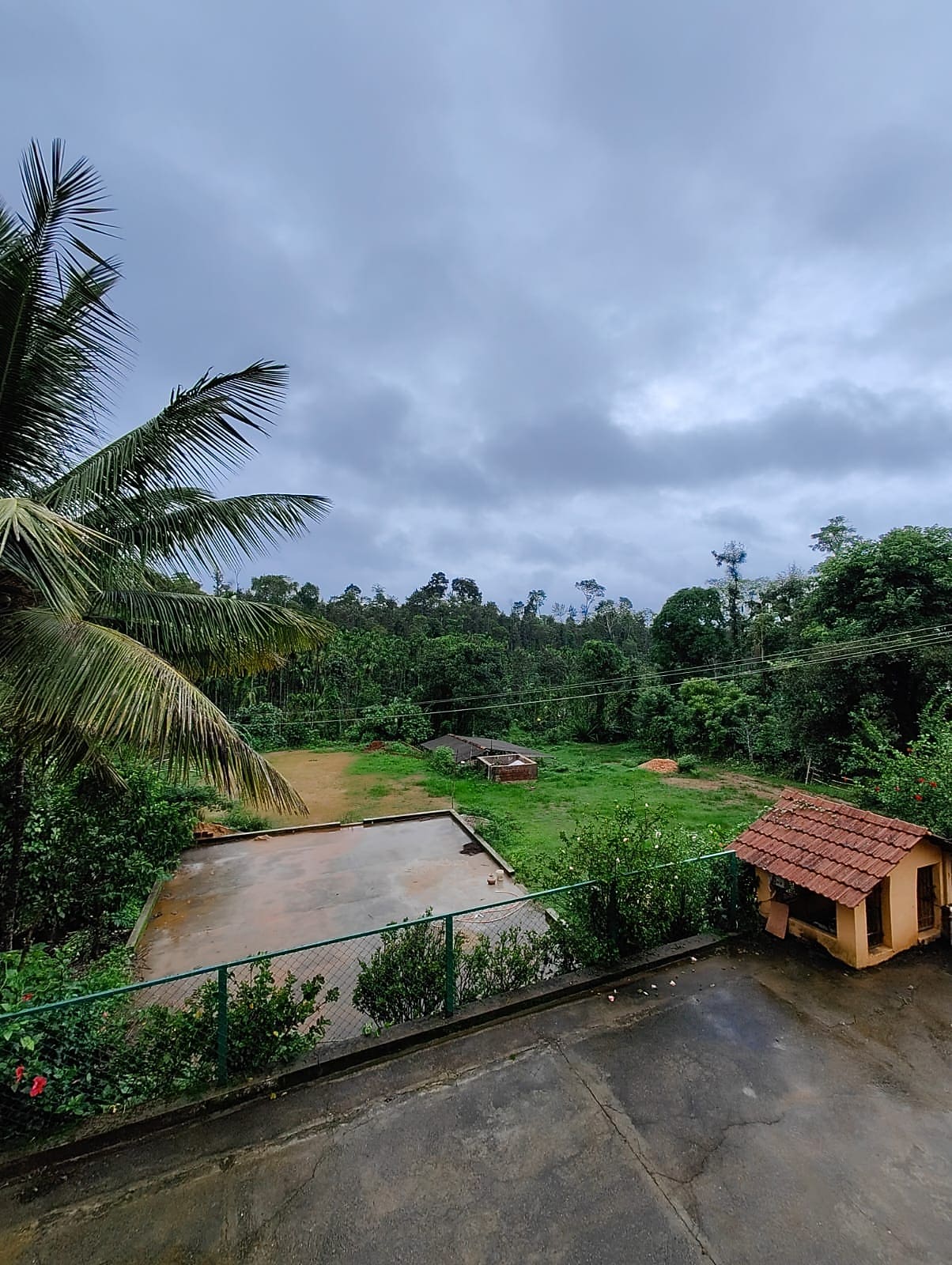 Hemavathi Homestay | Rooms with Terrace 𝗕𝗢𝗢𝗞 Mudigere Homestay 𝘄𝗶𝘁𝗵 𝗙𝗥𝗘𝗘 𝗖𝗮𝗻𝗰𝗲𝗹𝗹𝗮𝘁𝗶𝗼𝗻