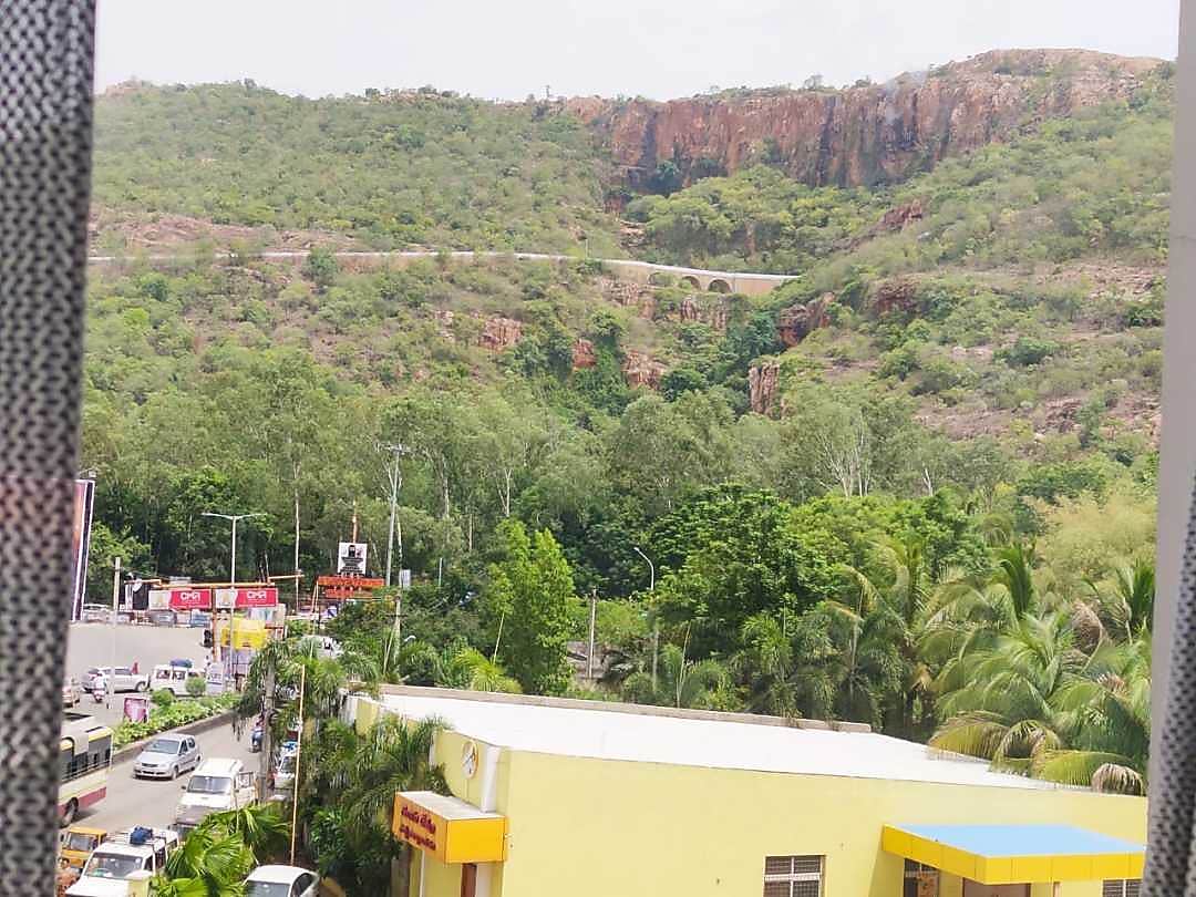 KVP GOLDEN INN 𝗕𝗢𝗢𝗞 Tirupati Hotel 𝘄𝗶𝘁𝗵 ₹𝟬 𝗣𝗔𝗬𝗠𝗘𝗡𝗧