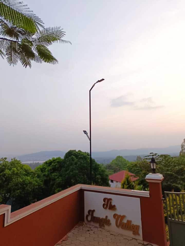 Jungle Valley Homestay |Plantation-view Rooms 𝗕𝗢𝗢𝗞 Chikmagalur Homestay ...