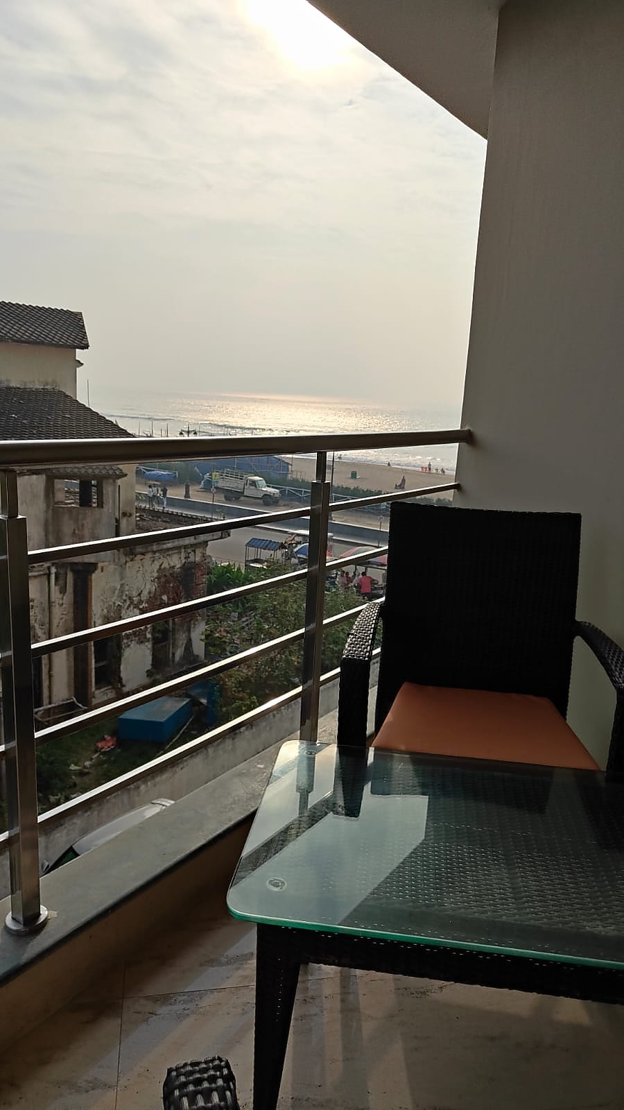 Hotel Golden Tree 헕헢헢헞 Puri Hotel