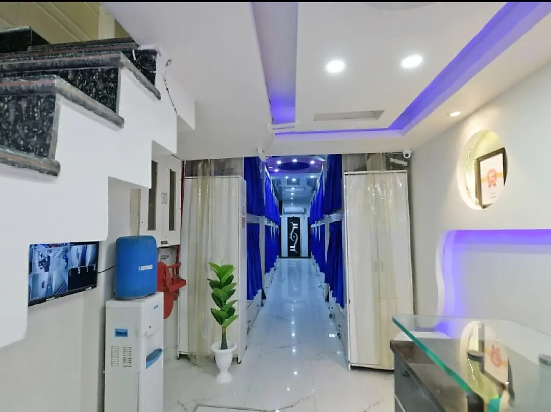 Hotel Frank Inn @2 Min Walking Distance from Railway Stn 𝗕𝗢𝗢𝗞 Ghaziabad ...