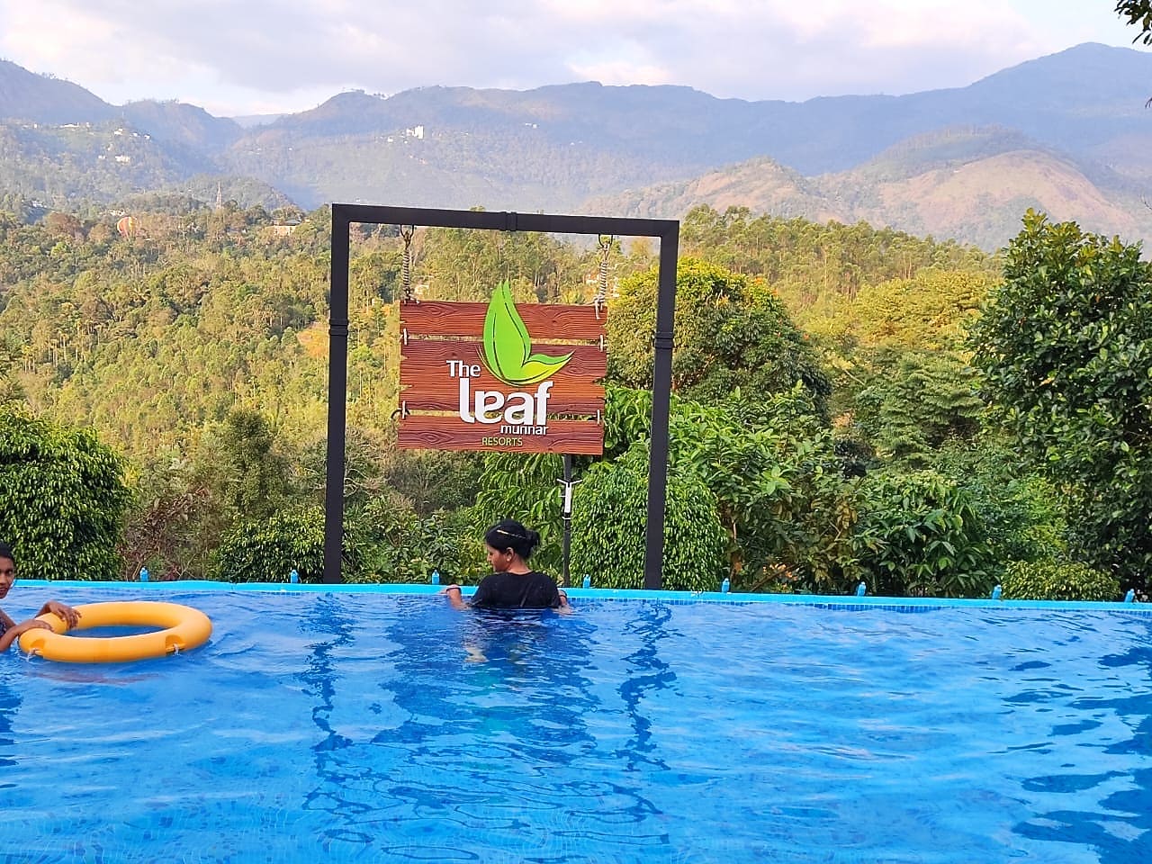 The Leaf Resort 𝗕𝗢𝗢𝗞 Munnar Resort 𝘄𝗶𝘁𝗵 ₹𝟬 𝗣𝗔𝗬𝗠𝗘𝗡𝗧
