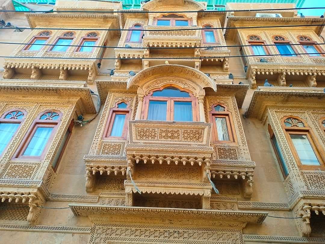 Hotel Dev Garh 𝗕𝗢𝗢𝗞 Jaisalmer Hotel 𝘄𝗶𝘁𝗵 𝗙𝗥𝗘𝗘 𝗖𝗮𝗻𝗰𝗲𝗹𝗹𝗮𝘁𝗶𝗼𝗻