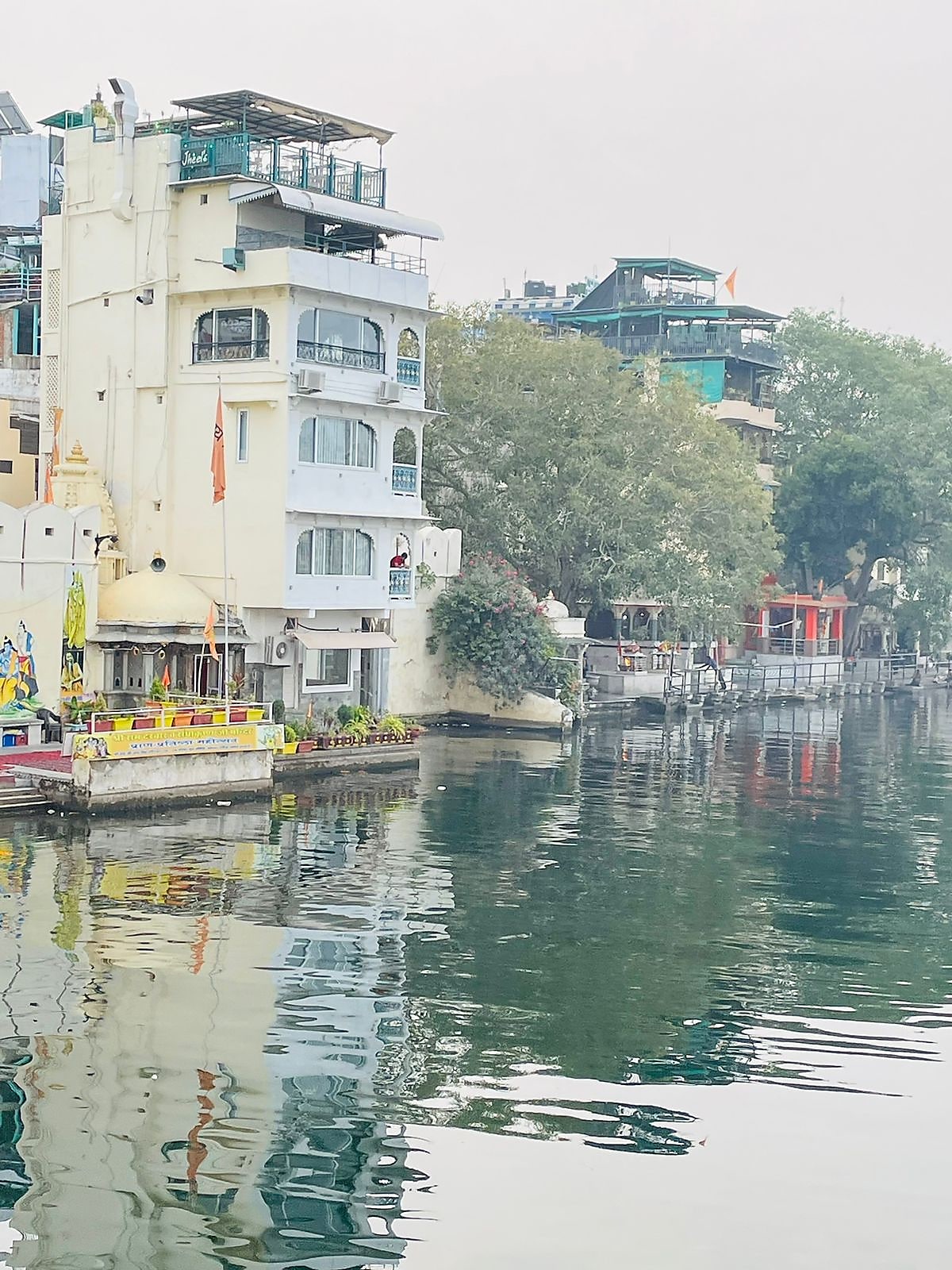 Jheel Hotel & Restaurent 𝗕𝗢𝗢𝗞 Udaipur Hotel 𝘄𝗶𝘁𝗵 𝗙𝗥𝗘𝗘 𝗖𝗮𝗻𝗰𝗲𝗹𝗹𝗮𝘁𝗶𝗼𝗻