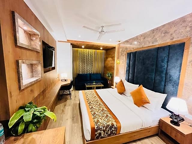 Hotel Town Pallace Patel Nagar Delhi 𝗕𝗢𝗢𝗞 Delhi Hotel 𝘄𝗶𝘁𝗵 𝗙𝗥𝗘𝗘 ...