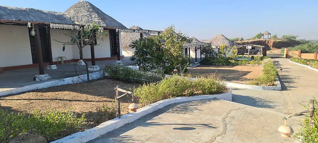 Kiaayo Resort White Rann of Kutch 𝗕𝗢𝗢𝗞 Bhuj Hotel 𝘄𝗶𝘁𝗵 𝗙𝗥𝗘𝗘 𝗖𝗮𝗻𝗰𝗲𝗹𝗹𝗮𝘁𝗶𝗼𝗻
