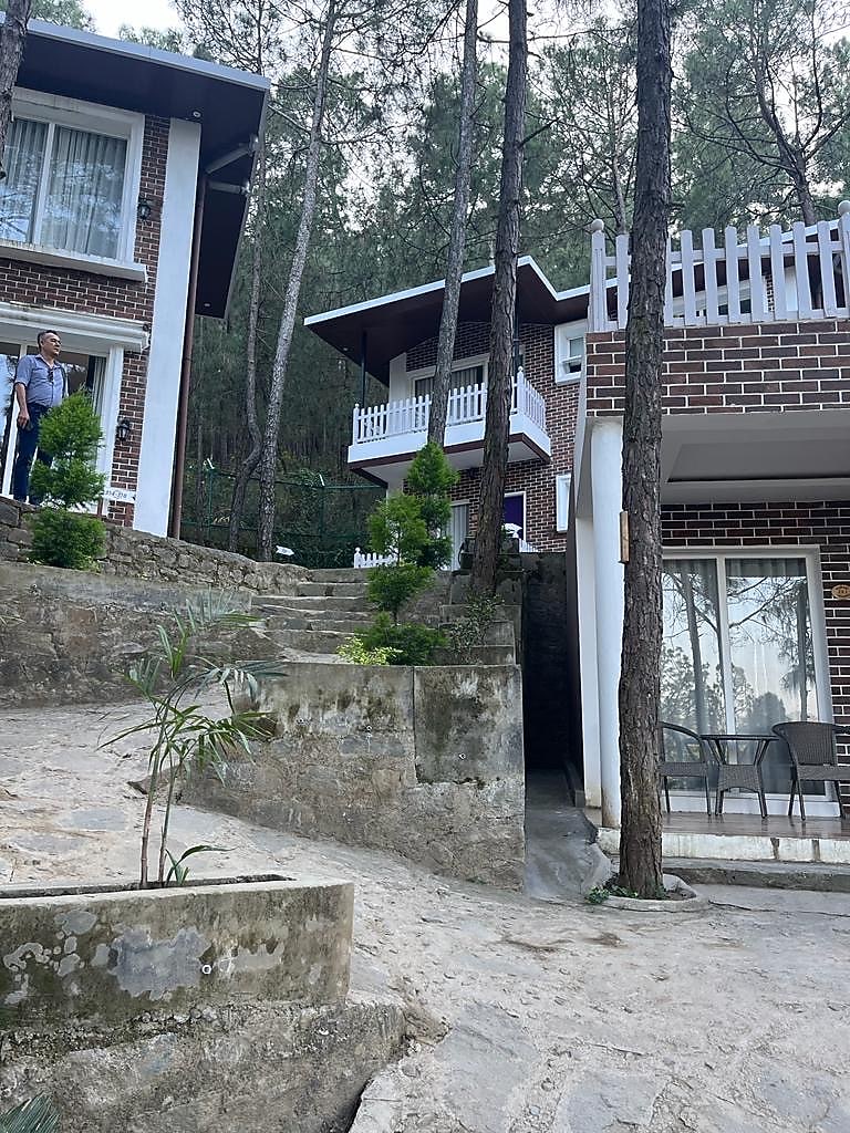 WelcomHeritage Santa Roza Kasauli 𝗕𝗢𝗢𝗞 Kasauli Hotel 𝘄𝗶𝘁𝗵 ₹𝟬 𝗣𝗔𝗬𝗠𝗘𝗡𝗧