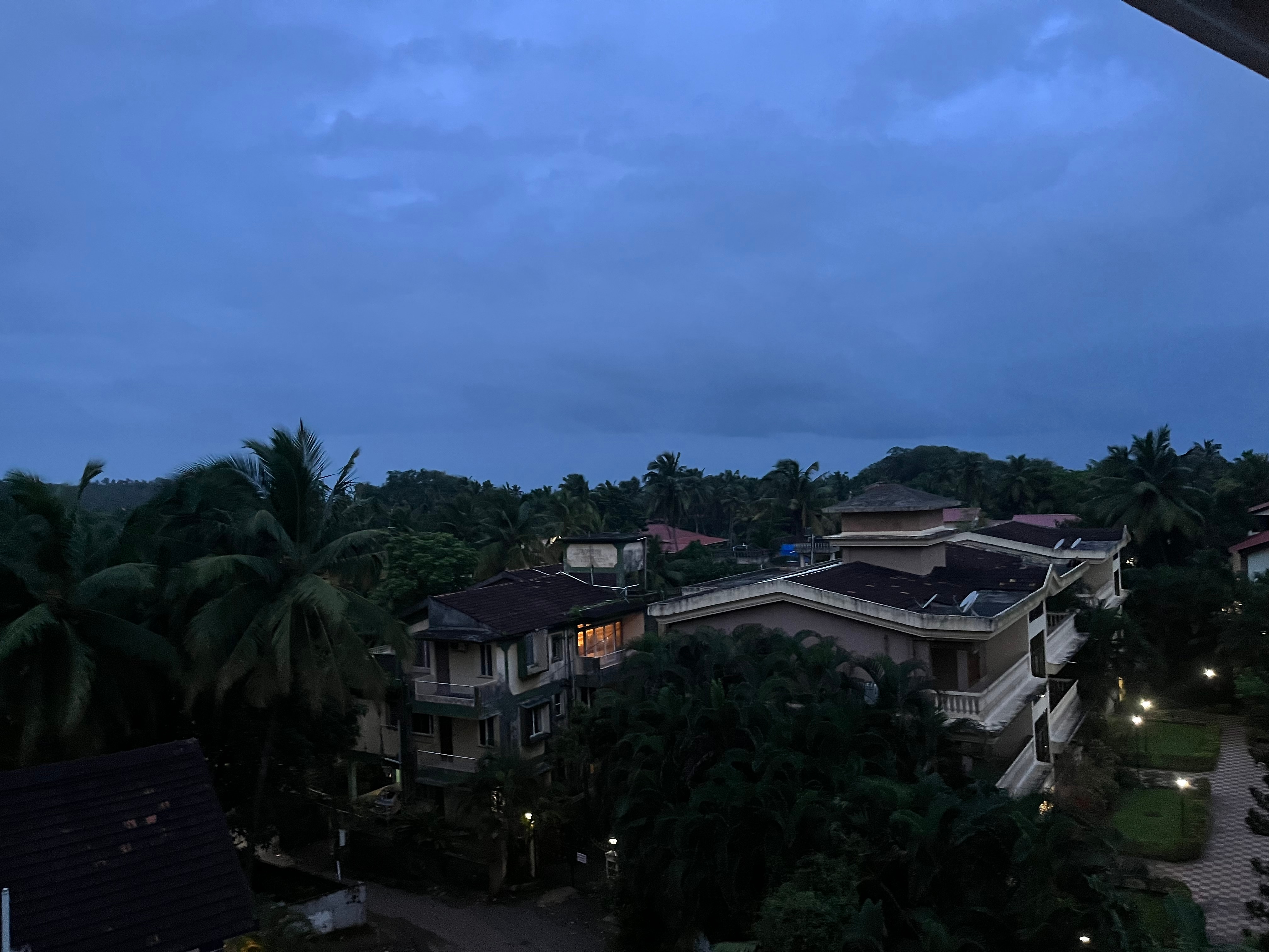 Resort De Alturas 𝗕𝗢𝗢𝗞 Goa Resort 𝘄𝗶𝘁𝗵 ₹𝟬 𝗣𝗔𝗬𝗠𝗘𝗡𝗧