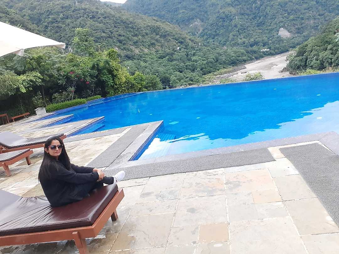 Aloha Ganges View 1BHK apartment and Infinity Pool by Alka 𝗕𝗢𝗢𝗞 ...