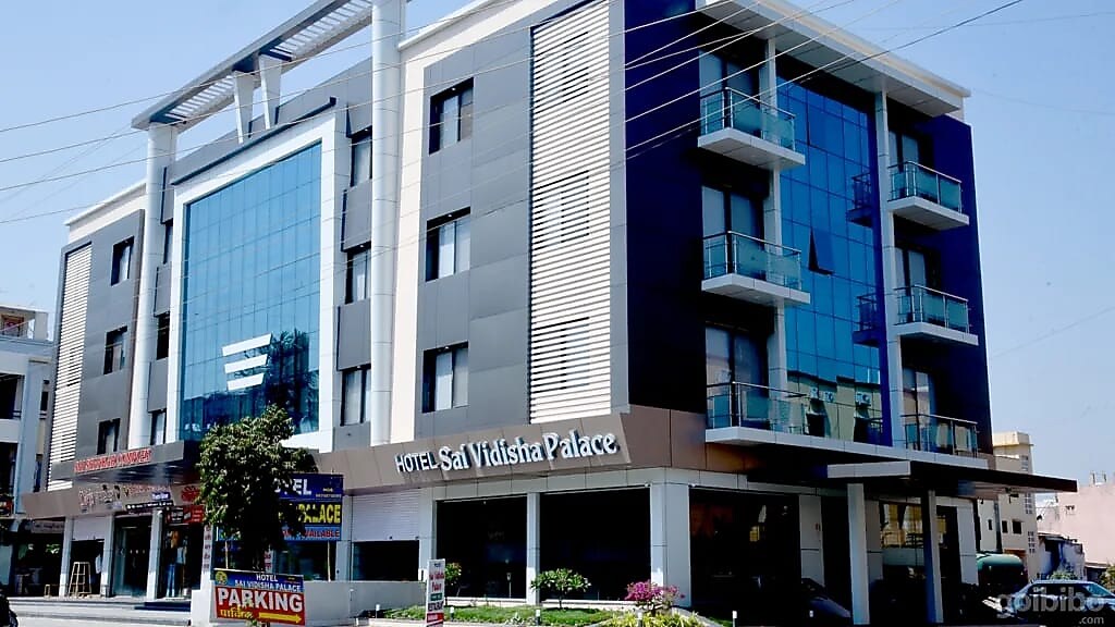 Hotel Vidisha Palace 100% Money Back 𝗕𝗢𝗢𝗞 Shirdi Hotel 𝘄𝗶𝘁𝗵 𝗙𝗥𝗘𝗘 ...