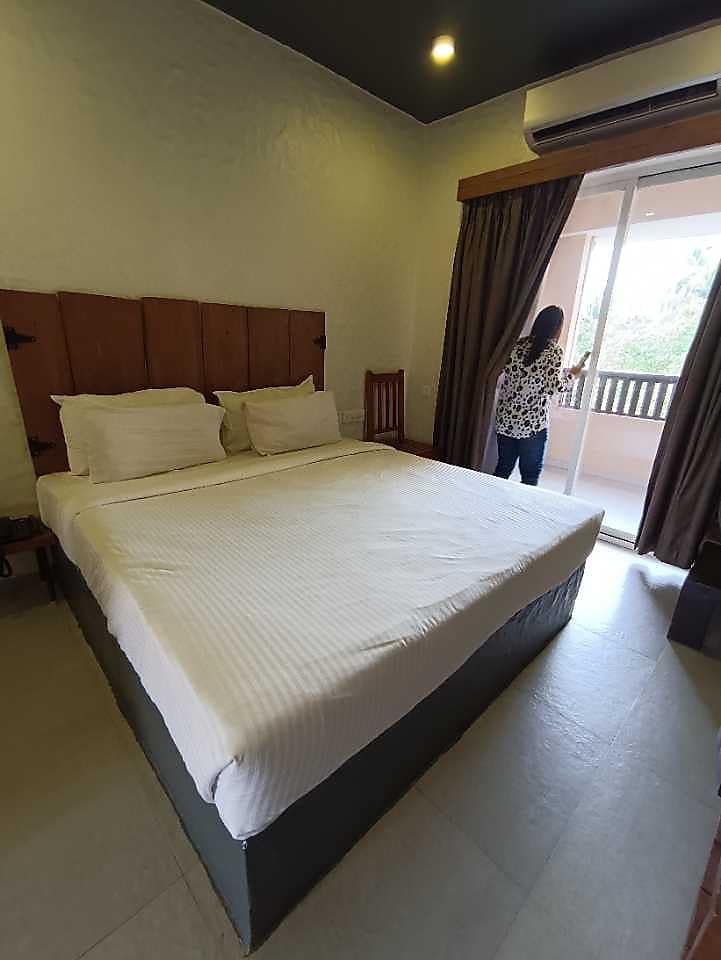 SIA Signature Calangute 𝗕𝗢𝗢𝗞 Goa Hotel 𝘄𝗶𝘁𝗵 𝗙𝗥𝗘𝗘 𝗖𝗮𝗻𝗰𝗲𝗹𝗹𝗮𝘁𝗶𝗼𝗻