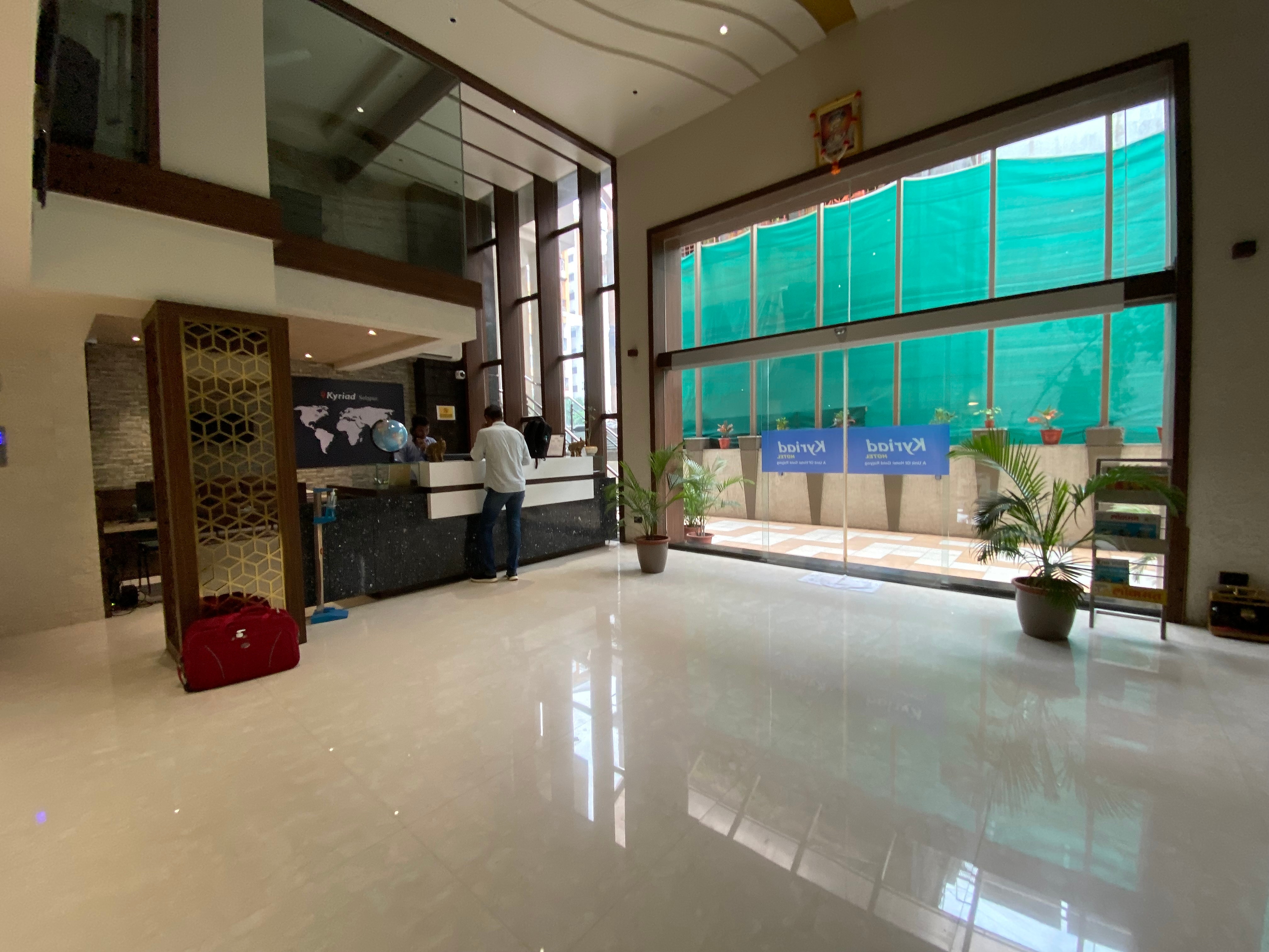 Kyriad Hotel Solapur by OTHPL 𝗕𝗢𝗢𝗞 Solapur Hotel 𝘄𝗶𝘁𝗵 𝗙𝗥𝗘𝗘 𝗖𝗮𝗻𝗰𝗲𝗹𝗹𝗮𝘁𝗶𝗼𝗻