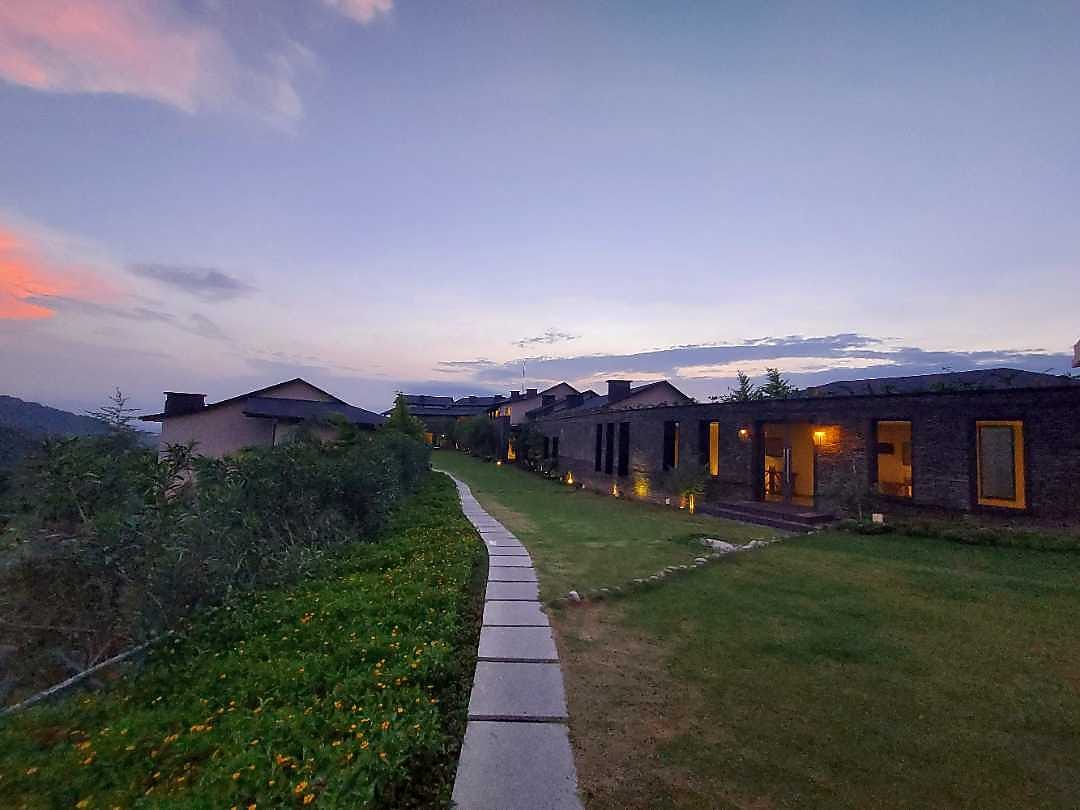 Storii By ITC Hotels, Amoha Retreat Dharamshala 𝗕𝗢𝗢𝗞 Dharamshala Resort ...
