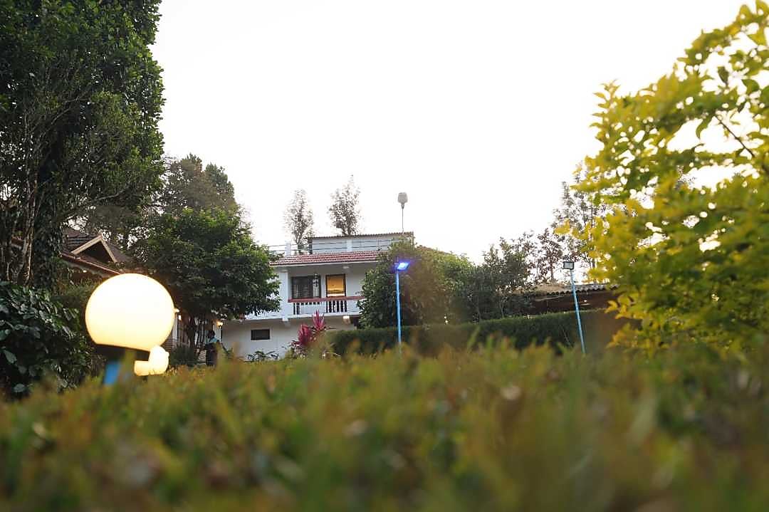 Hill Rows Resort 𝗕𝗢𝗢𝗞 Wayanad Holiday Home 𝘄𝗶𝘁𝗵 𝗙𝗥𝗘𝗘 𝗖𝗮𝗻𝗰𝗲𝗹𝗹𝗮𝘁𝗶𝗼𝗻